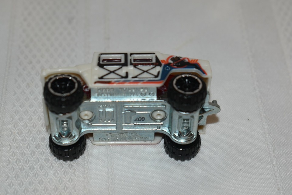 Hot Wheels White Plastic General Corp SUV, Made in Thailand | eBay