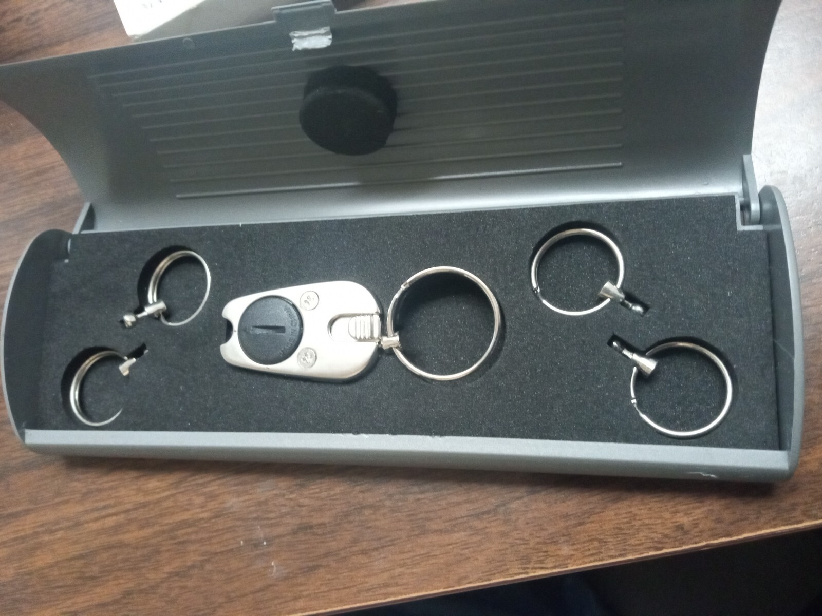 Samsonite Key Chain With Light In Case | eBay