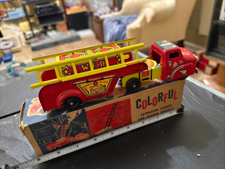 Wyandotte 483 Fire Dept. Hook and Ladder Red Fire Truck – Pressed steel ...