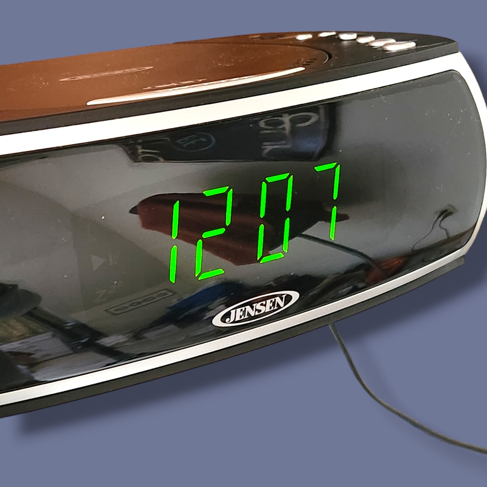 Jensen Jcr 322 Modern Home Cd Tabletop Stereo Clock Digital Am Fm Radio