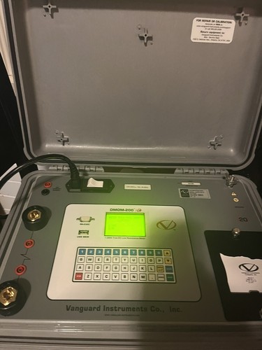 Vanguard Instruments DMOM-200 Model S3 200 Amp DC Micro Ohm Meter | eBay