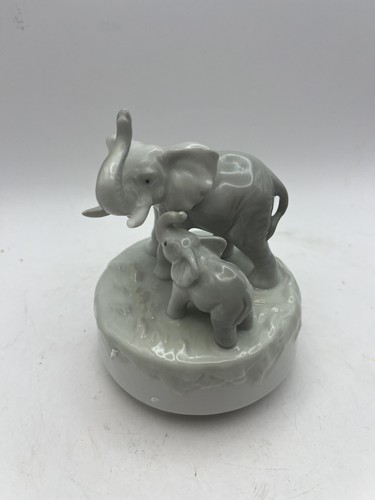 VINTAGE OTAGIRI Music Box ELEPHANT & BABY PORCELAIN ROTATING PLAYS ...