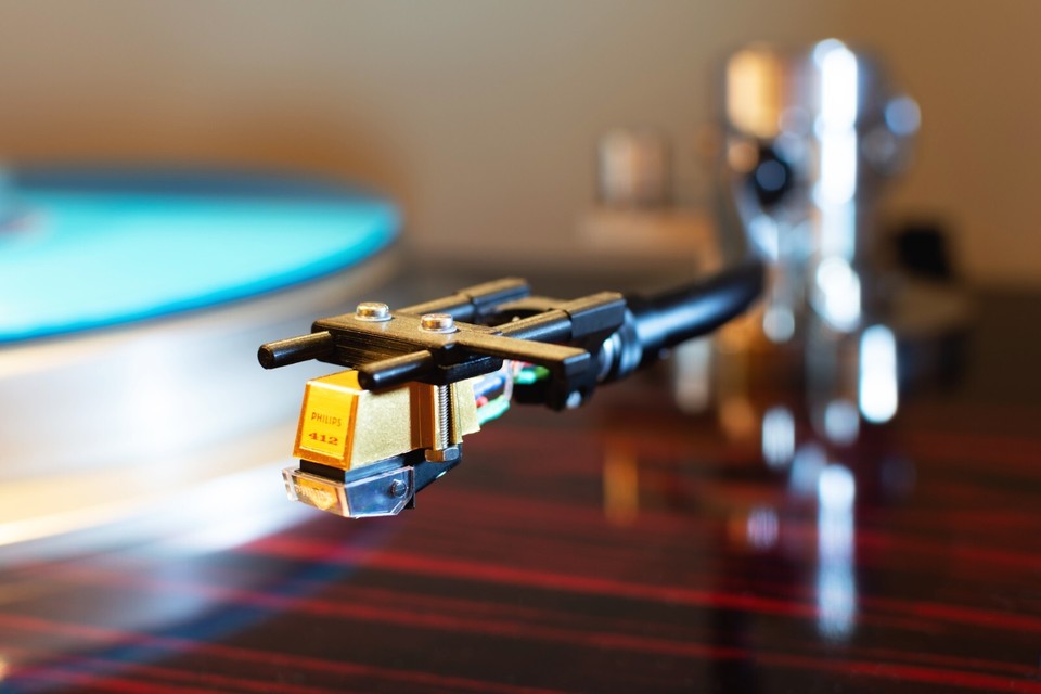 ZERSONIC - LIGHTWEIGHT HEADSHELL ADJUSTABLE AZIMUTH HI-FI TURNTABLE | eBay