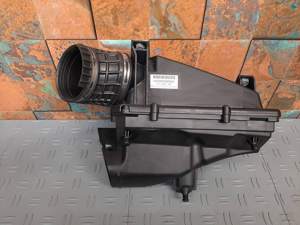 air filter box BMW X5 G05 X5M F95 X6 G06 X6M F96 X7 G07 XM G09 12km ...