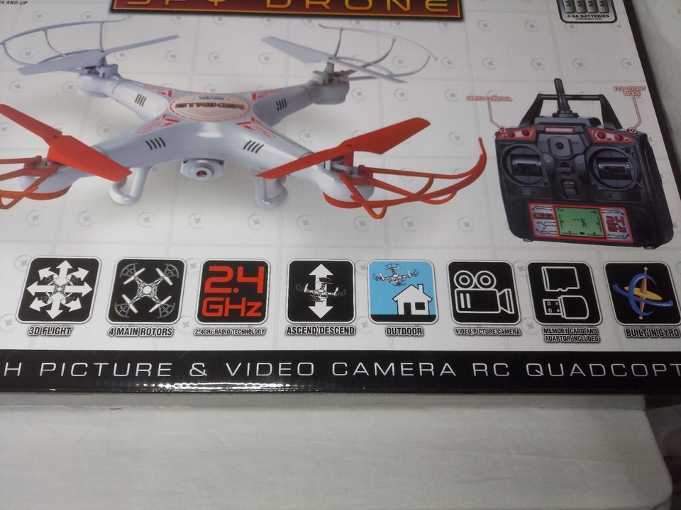 World Tech Toys White Built In Gyro 14+ Video Picture Camera Striker ...
