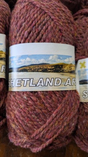 15 Skeins Carloway Mills Isle Of Lewis Shetland Aran Scottish Yarn. (2A ...