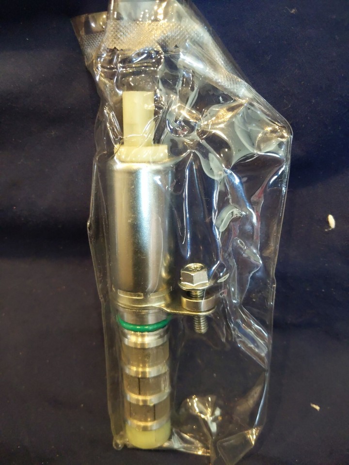 12655434 Intake Engine Variable Timing VVT Solenoid Valve For Cadillac ...