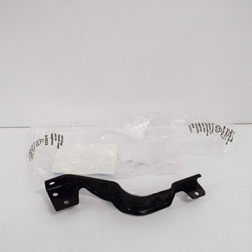 BMW 2 F22 Radiator Lower Right Side Bracket 51747389932 7389932 Genuine ...