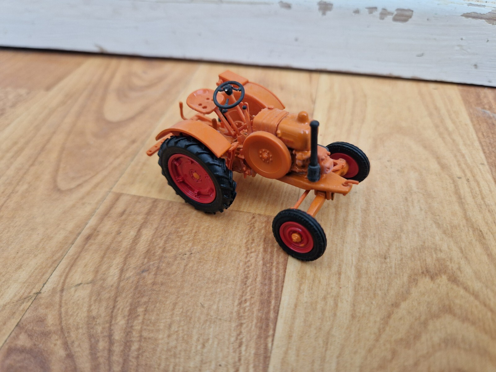 HACHETTE UNIVERSAL HOBBIES 1/43 CLASSIC 1952 ALLGAIER R22 DIECAST ...