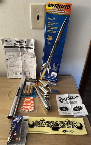 Estes Metalizer Flying Model Rocket Kit #2168 - NOS - 22" Tall E2X ...