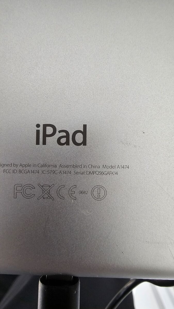 Apple iPad Air 1st Gen A1474 9.7 Apple iPad Air 1st Gen A1474 9.7