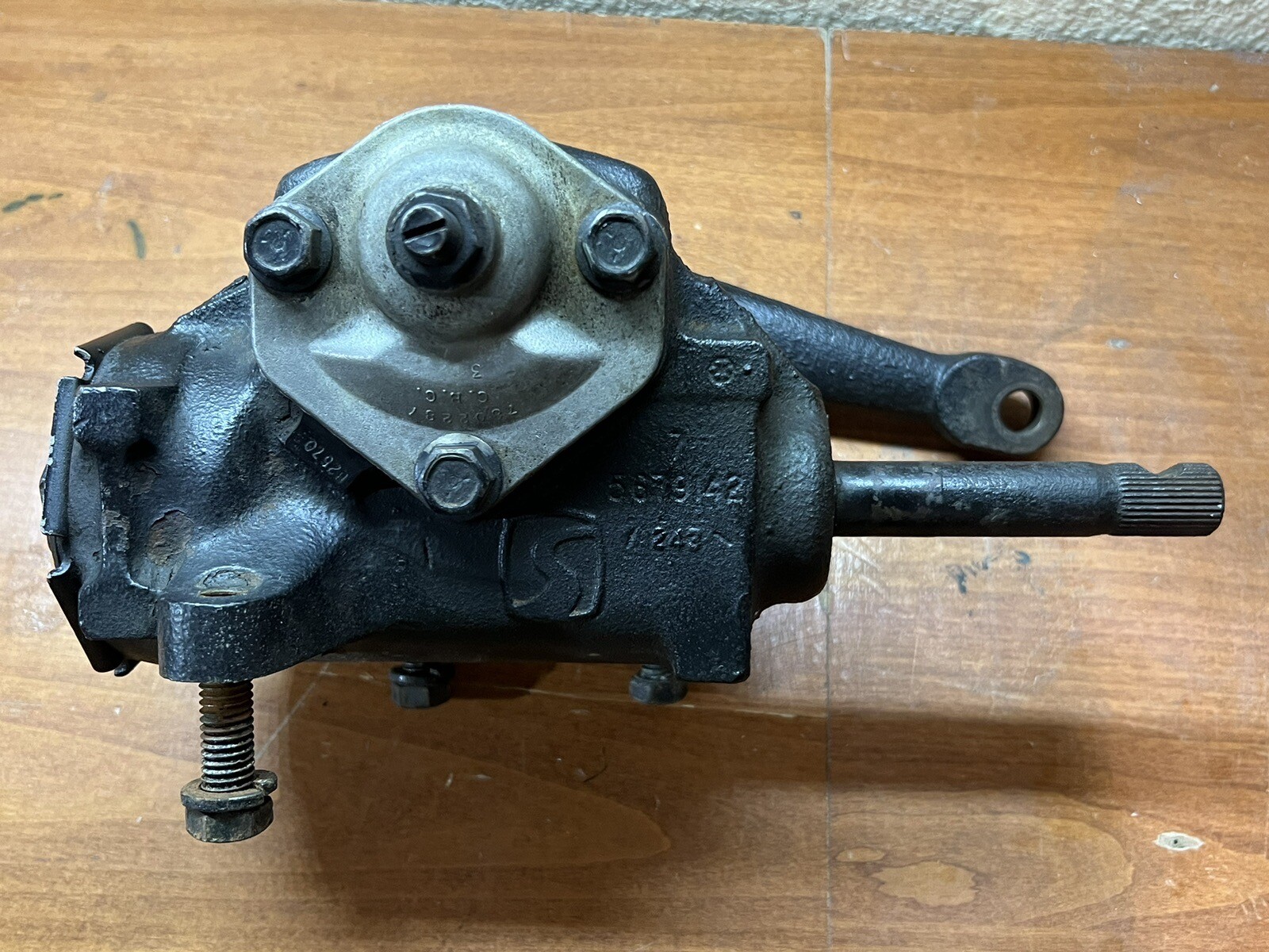 1965-1972 General Motors Saginaw Steering Box Manual 5679142 | OEM ...