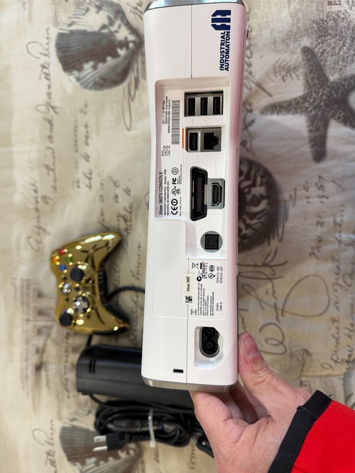 Xbox 360 Star Wars Limited Edition R2D2 Console C-3PO Controller | eBay