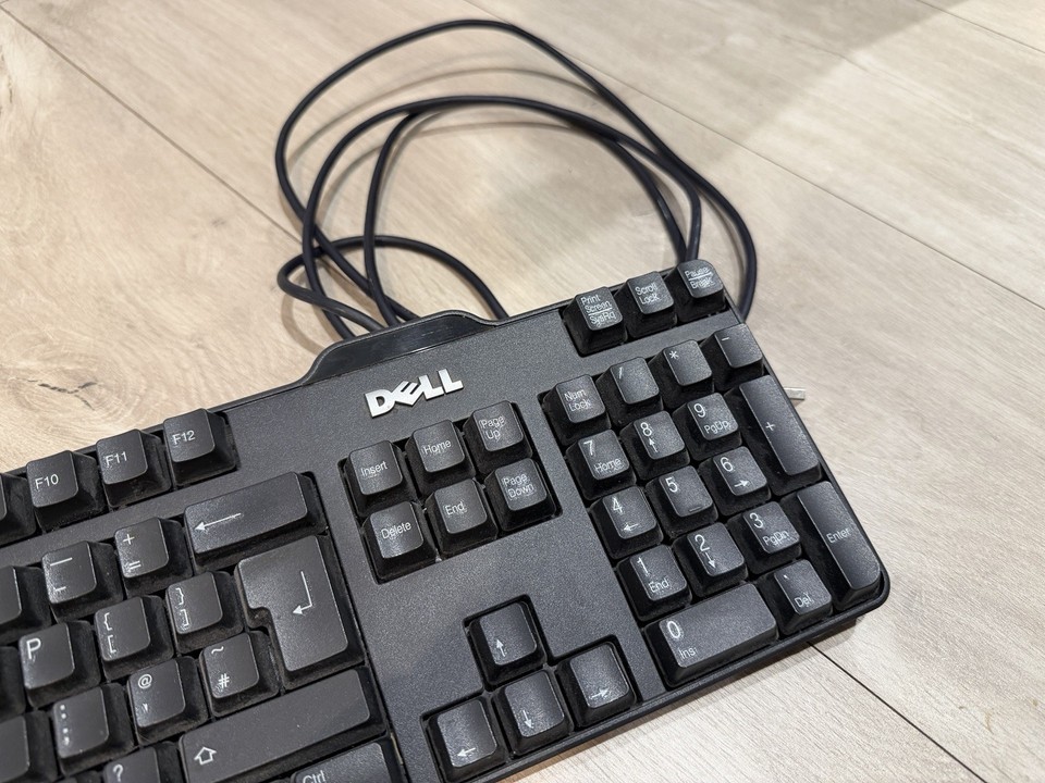 Dell KB1421 Wired USB QWERTY Keyboard Standard Black, English Layout ...