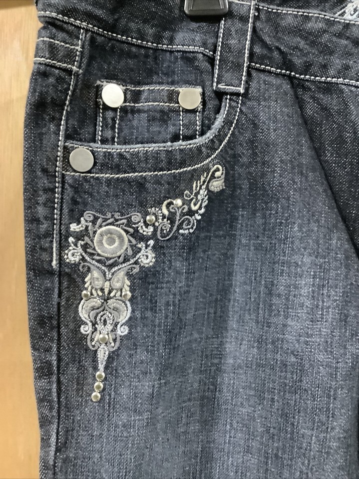 Kenzie Woman’s Jeans With Embroidery And Rhinestones, Size 12 | eBay