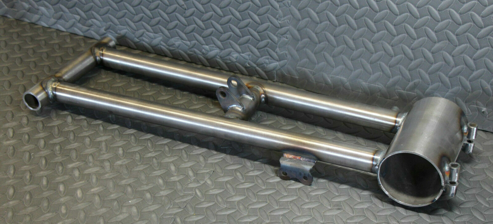 TYSON RACING Yamaha Banshee swingarm 1987-2006 round style extended +6 ...