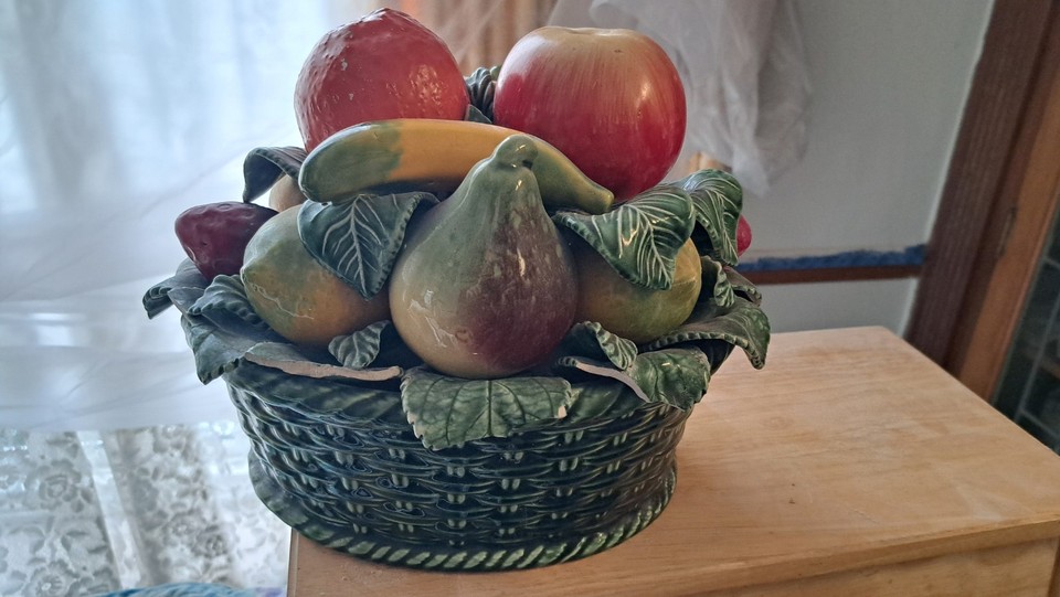 Portugal Ceramic Fruit Topiary Basket Majolica MCM Subtil Caldas Da ...