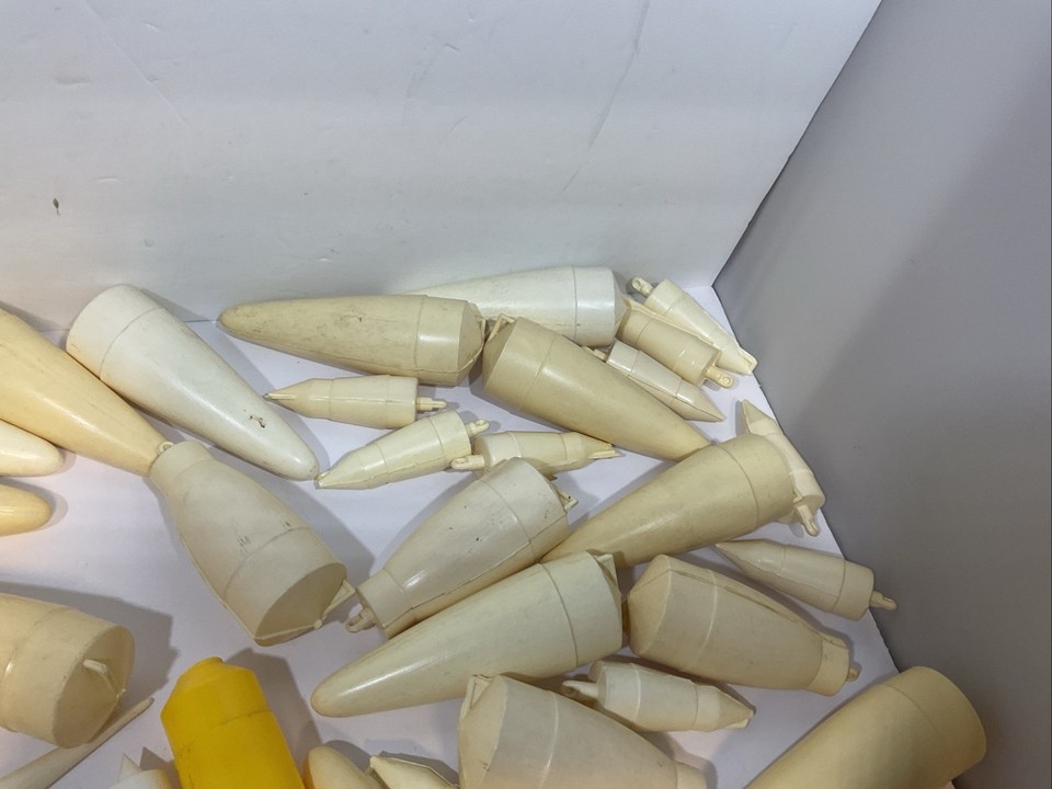 BULK LOT OF VARIOUS SIZE ROCKET NOSE CONES FOR MODEL ROCKETRY ESTES | eBay