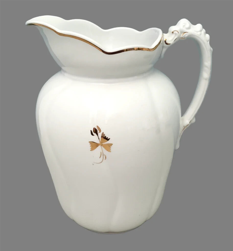 Antique White Tea Leaf Ironstone Pitcher 11 1/2" Chelsea Bishop ...