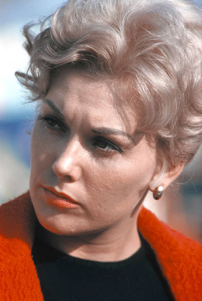 Kim Novak portrait session on October 22, 1959 Old Movie Photo | eBay