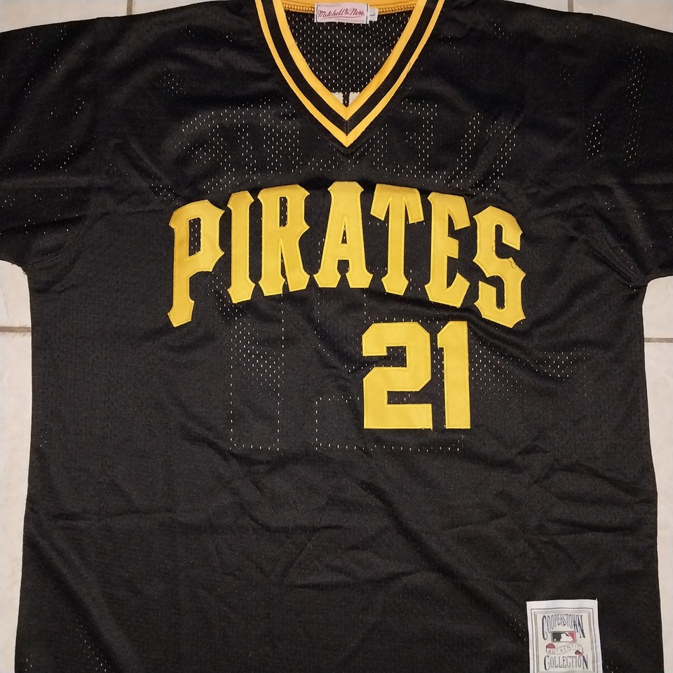 ROBERTO CLEMENTE PITTSBURGH PIRATES M&N THROWBACK JERSEY. SIZE LG. NWT ...