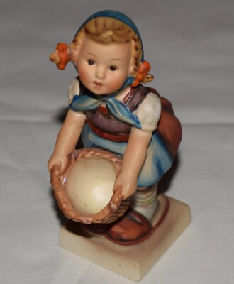 Vintage Original Goebel Hummel Little Helper Girl #73 Figurine Figure ...