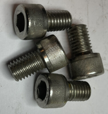 (4) M10-1.50x15mm 10.9 Alloy Steel Round Head Socket Hex Cap (23MY297 ...