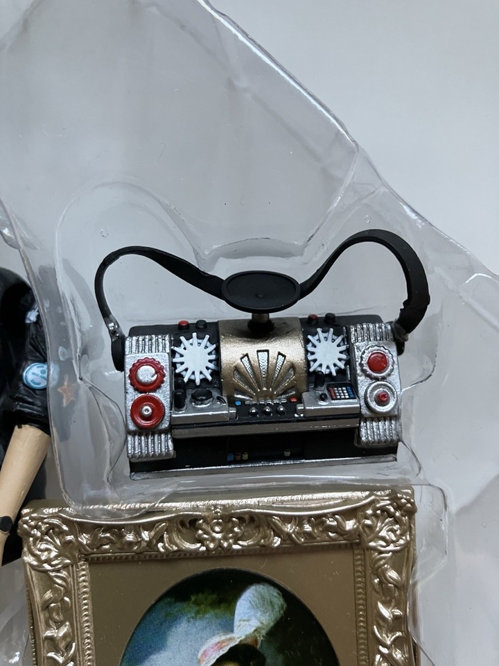 DOCTOR WHO ACE ACTION FIGURE ACCESSORIES FROM SILVER NEMESIS SET | eBay UK