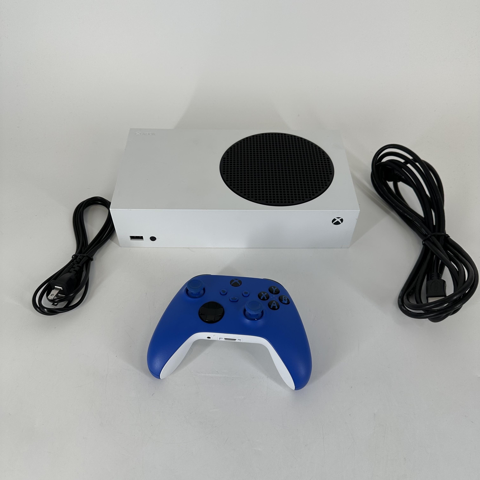Microsoft Xbox Series S Console White 512GB - Very Good Condition w/ Bundle