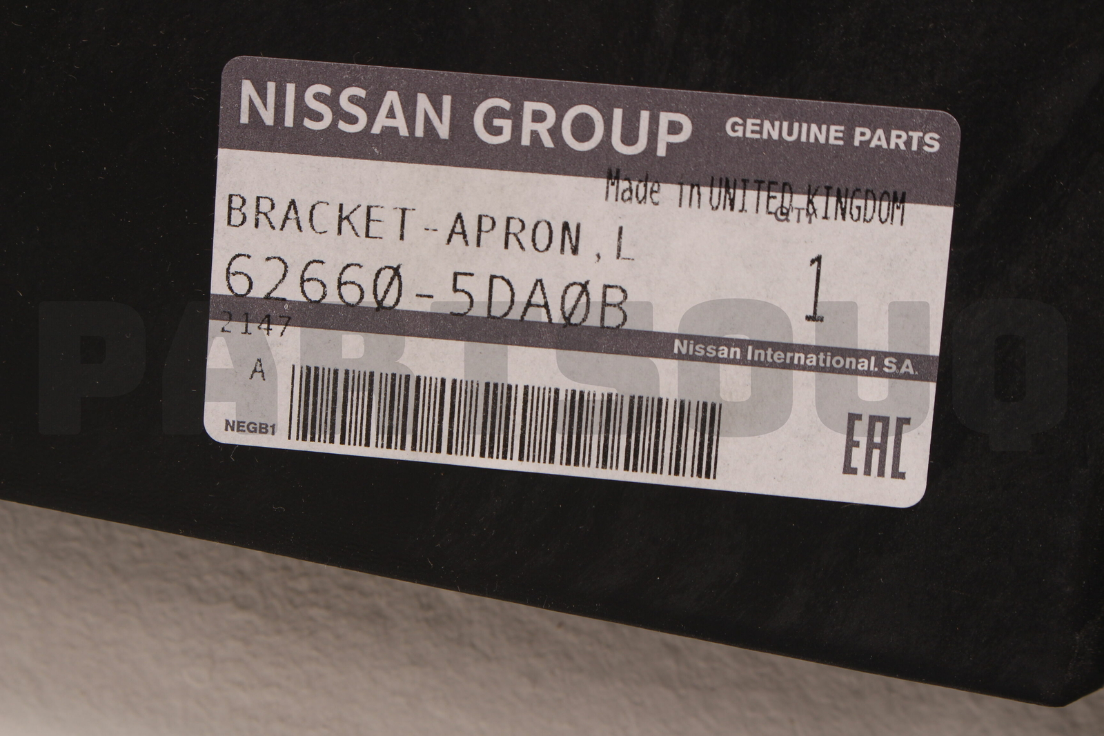 626605DA0B Genuine Nissan BRACKET APRON,L 62660-5DA0B | eBay