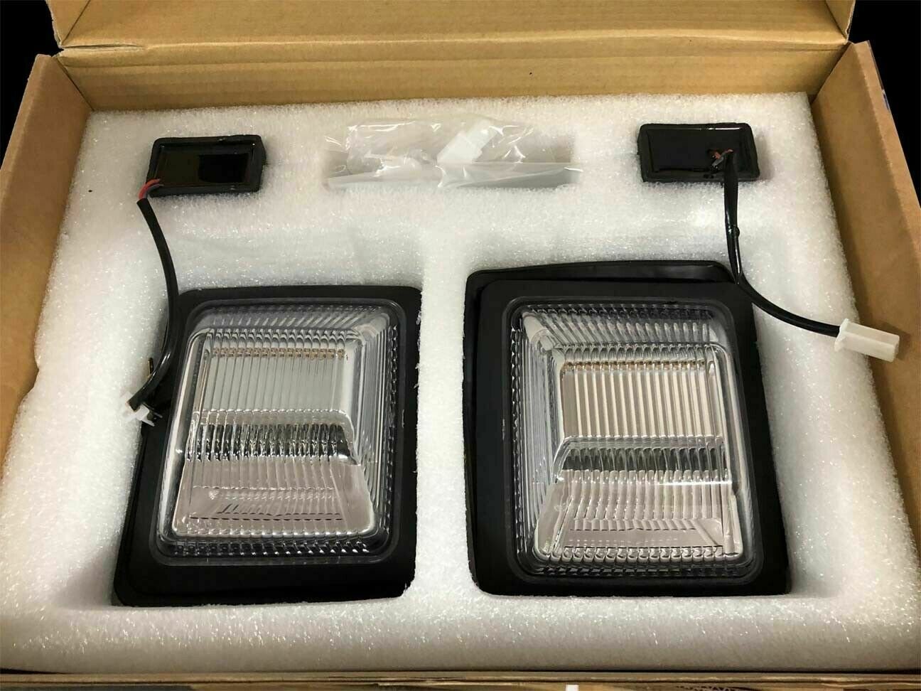 20219+ STYLE G63 LED SIGNAL G-CLASS W463 G-WAGON TURN LIGHTS FENDER ...