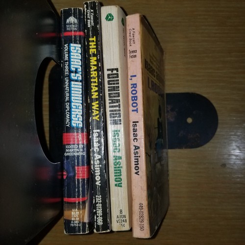 Lot of 8 Isaac Asimov paperbacks & one Asimov Magazine | eBay