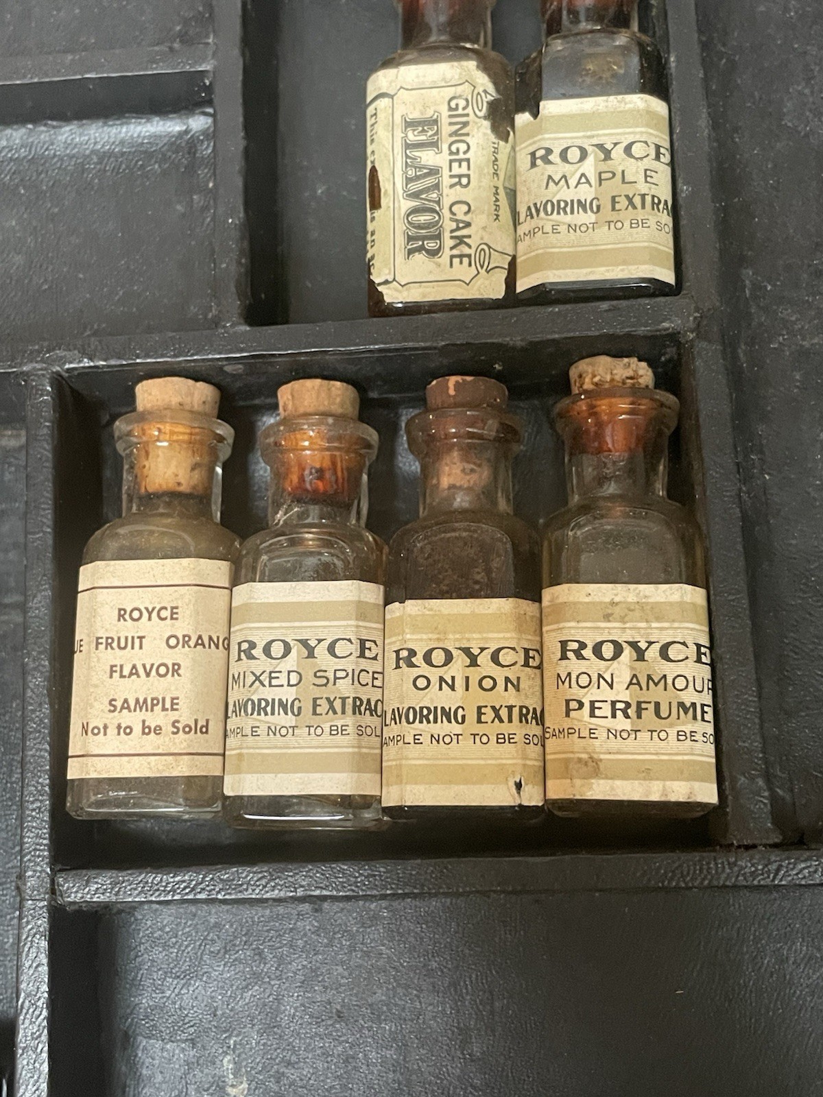 Vintage Abner Royce Company Cleveland Salesman Sample Kit With Bottle ...