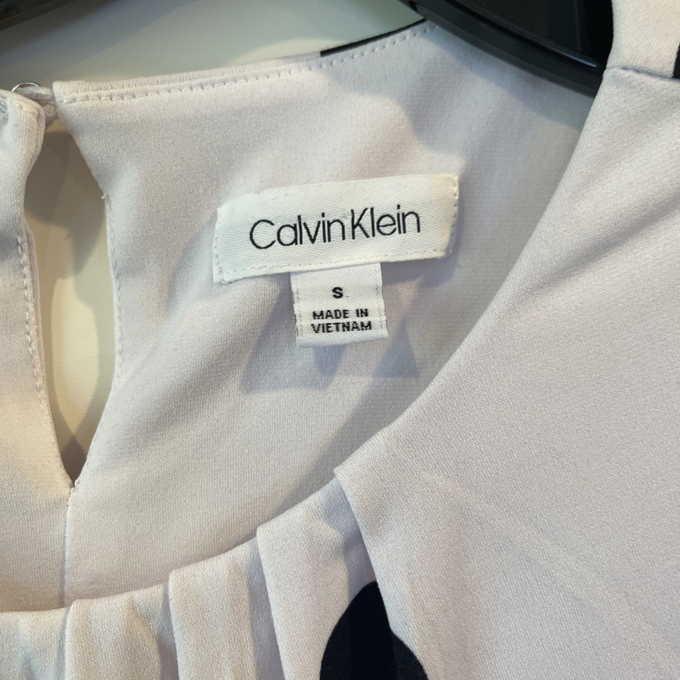 Calvin Klein Sleeveless Blouse Large Black,White,Pink Polka Dot Pattern ...