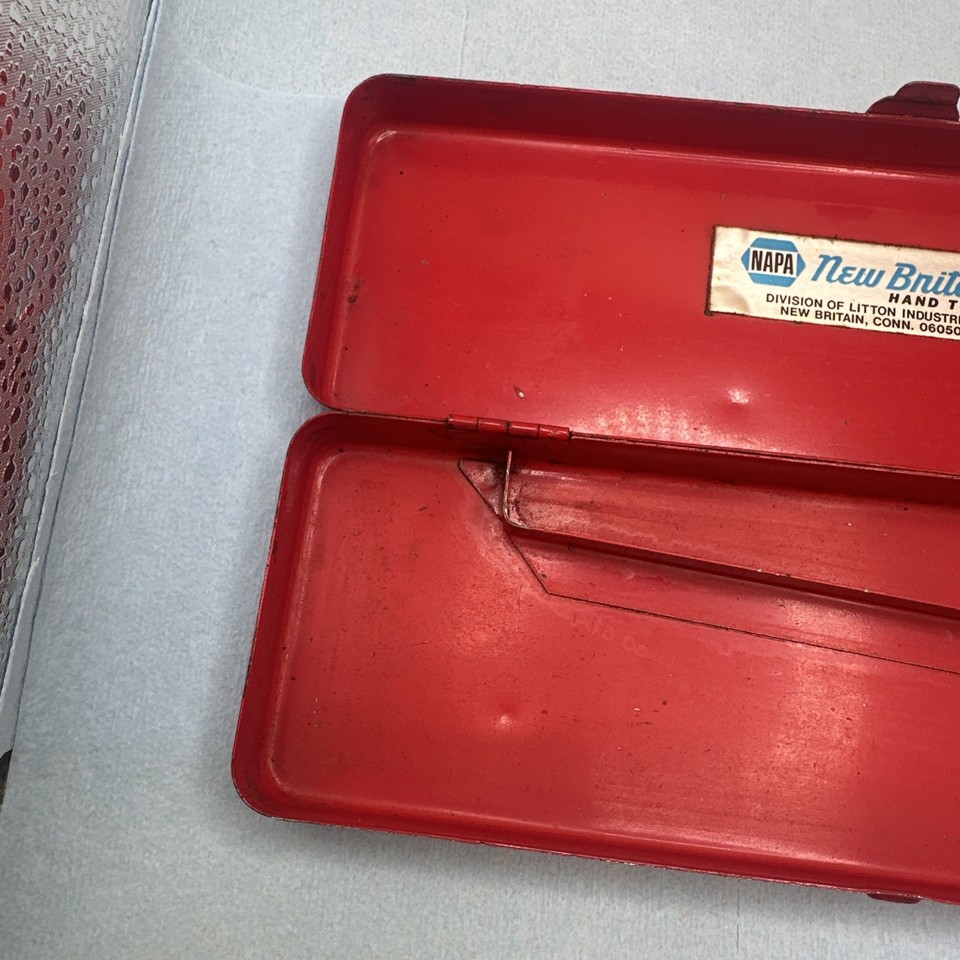 Vintage New Britain Tools - 3/8” Drive Socket Set Case - Empty Red ...