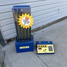 Technik+Ticket+Master+4+Column+Lottery+Pull+Tab+Vending+Machine+%28%29 ...