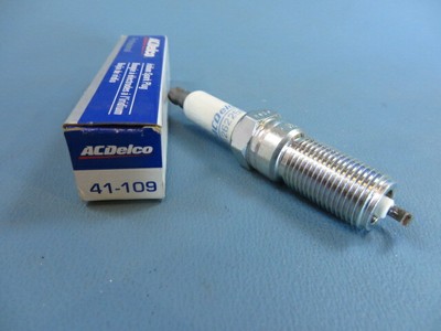 AC Delco PROFESSIONAL 41-109 Spark Plug | eBay