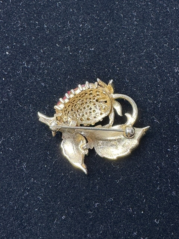 Vintage Crown Trifari Ruby Red Rhinestone Strawberry Brooch Pin | eBay