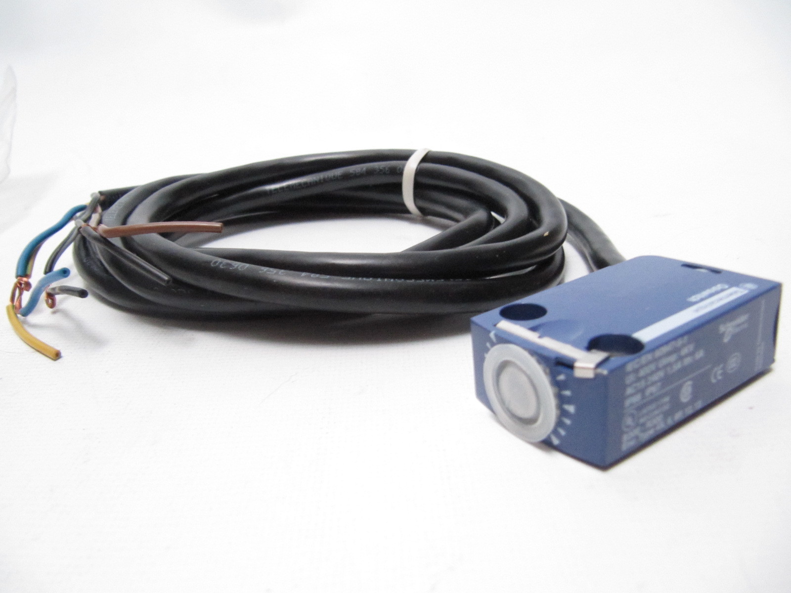 (NEW) Telemecanique Limit Switch Body ZCMD21L2 | eBay