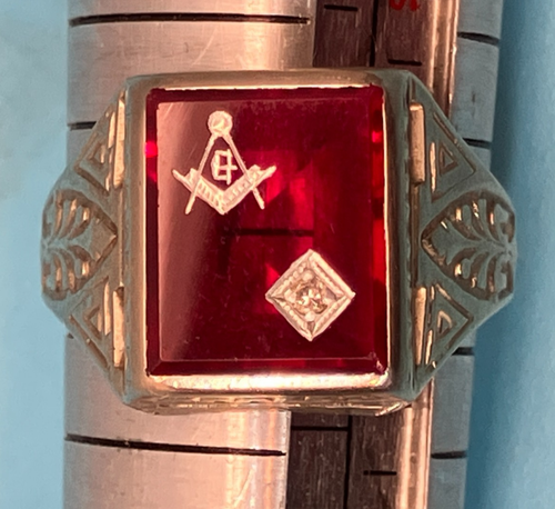 Vintage Masonic Ring W/Ruby Red Stone, Square/Compass,Diamond Chips ...