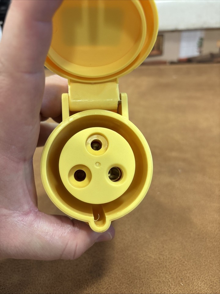 110V Socket 32A Walther IP44 | eBay UK