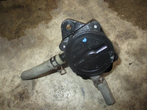 Suzuki DF115 115hp outboard fuel pump (15100-90J10) | eBay
