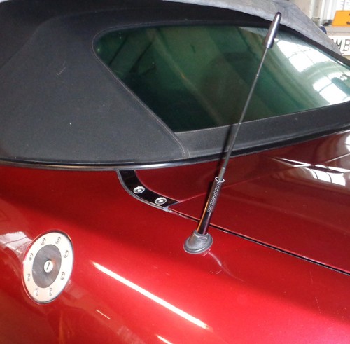 MG TF BRAND NEW STYLE EXTENDING CARBON AERIAL CAR AERIAL ALL MGF & MG ...