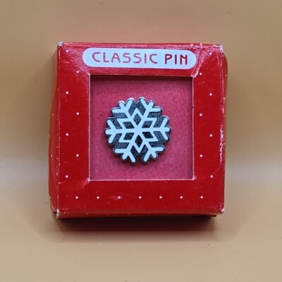 Hallmark Classic Pin Christmas Enamel Snowflake Box Lapel 1987 | eBay