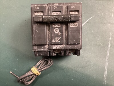 Circuit Breakers - Amp Shunt Trip Circuit Breakers