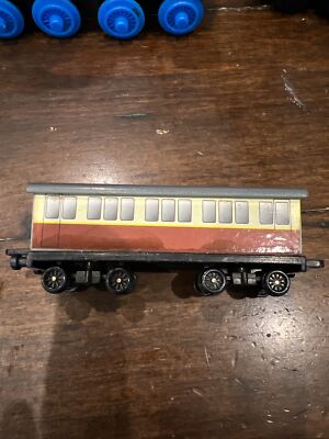 ERTL Thomas The Tank Sodor Express Coach Vintage 1995 | eBay