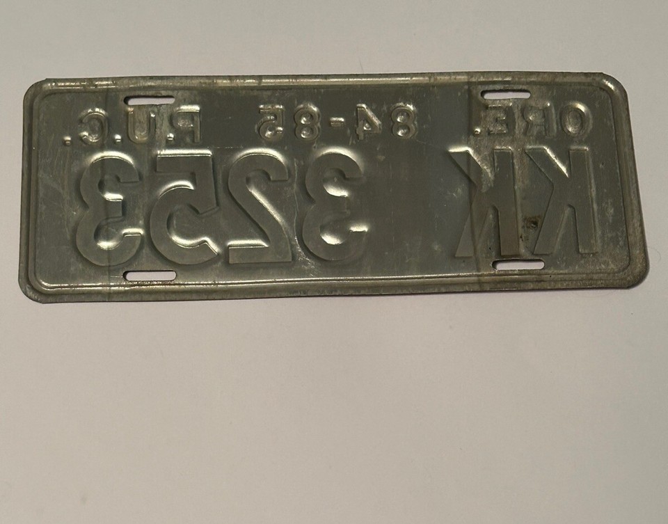 ORE. Vehicle License Plate 1984-1985 Oregon Public Utilities Commission ...