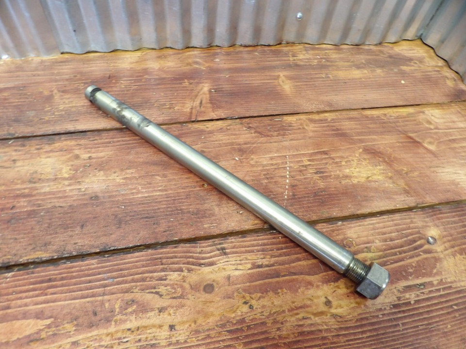 07 Victory Kingpin REAR AXLE 5135746 | eBay