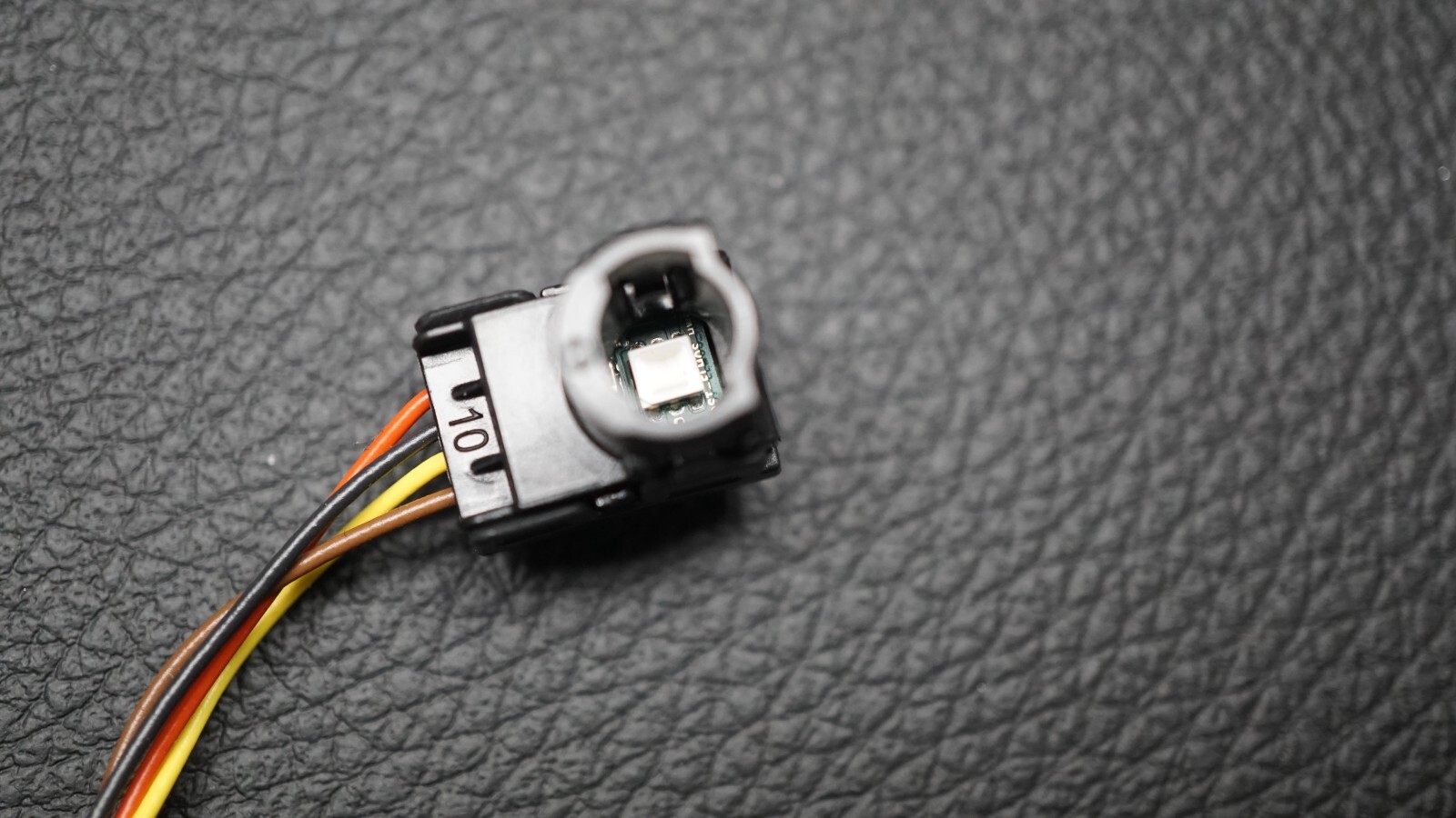 GENUINE MERCEDES BENZ E W213 W238 C238 AMBIENT LIGHT PLUG CONNECTOR ...