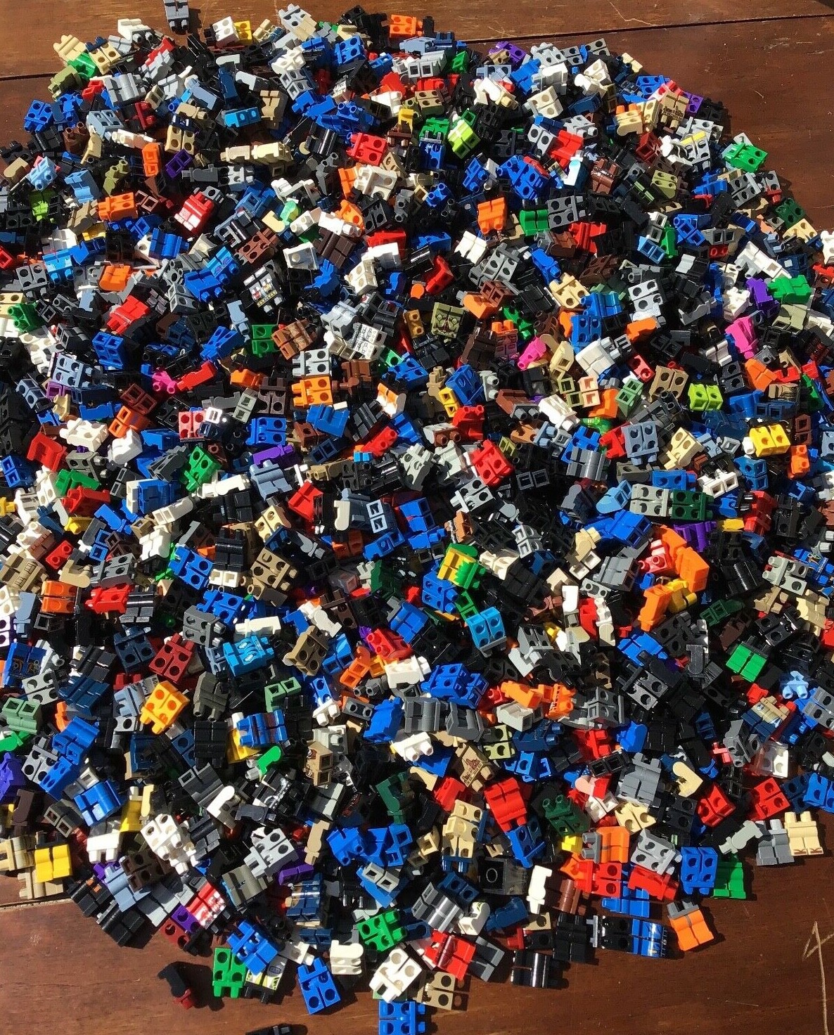 LEGO LOT OF 50 MINIFIGURE LEG PIECES RANDOMLY SELECTED PANTS PEOPLE ...